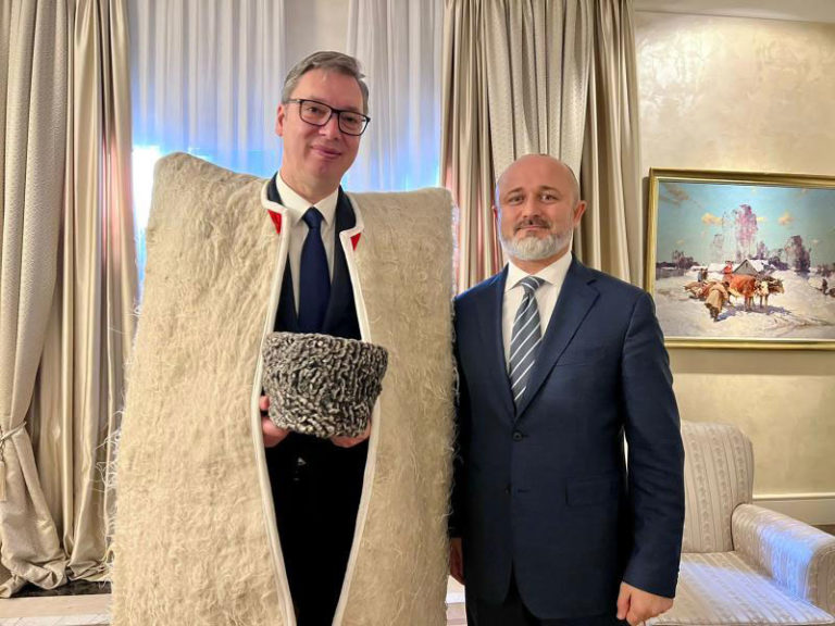 Ruska braća srpski radikali - Vladimir Veljković - Peščanik