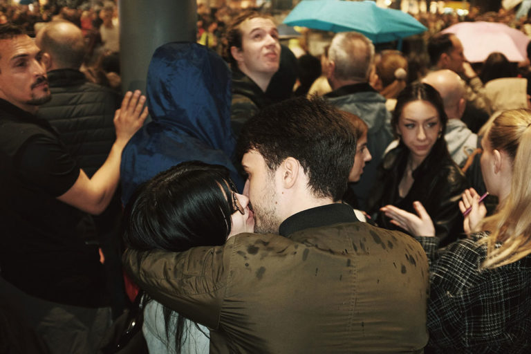 Svastika i svastikin but - Nadežda Milenković - Peščanik